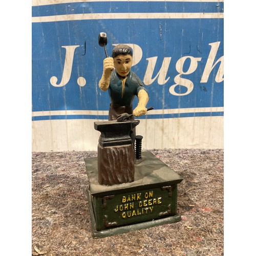 John Deere money box