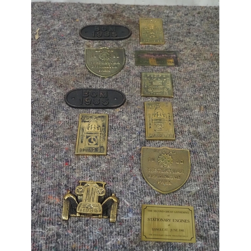 Assorted brass vintage rally plaques