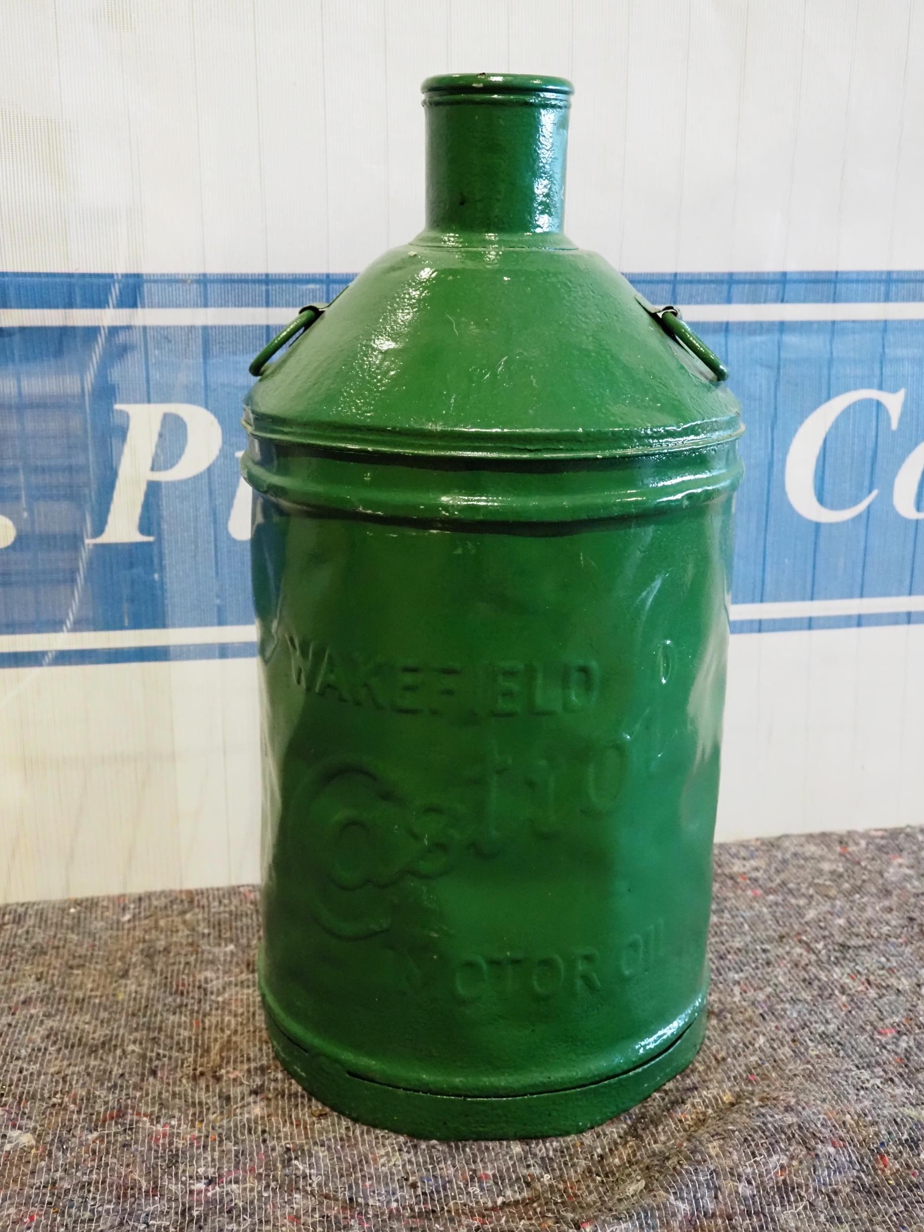 5 Gallon oil drum - Wakefield Castrol
