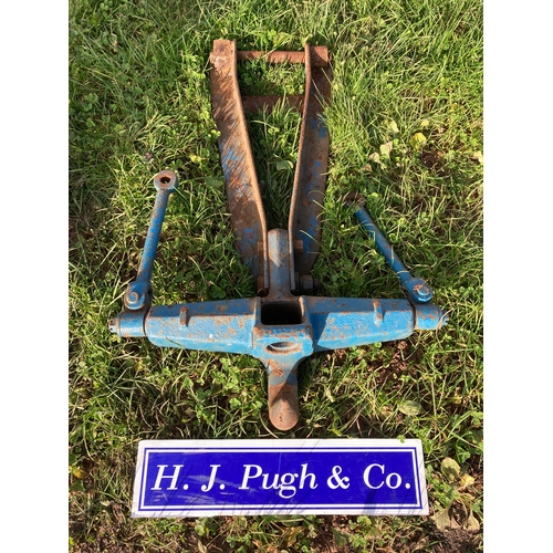 Fordson super major pick up hitch