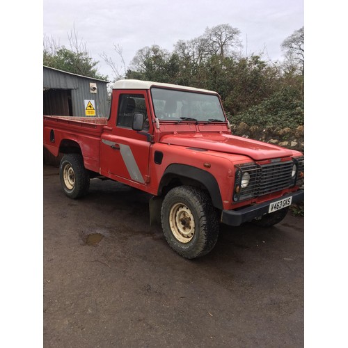 Land Rover Defender TD5 110. Showing 192,513 miles. MOT until 11/01/25 ...