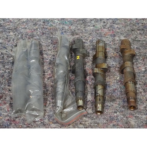 Norton Commando 4S camshafts -6, some NOS