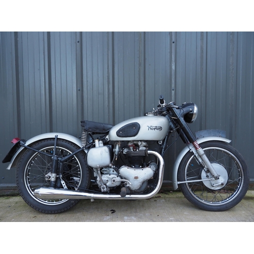 Norton Model 7 Dominator Plunger model motorcycle. 1952. 500cc Frame No ...