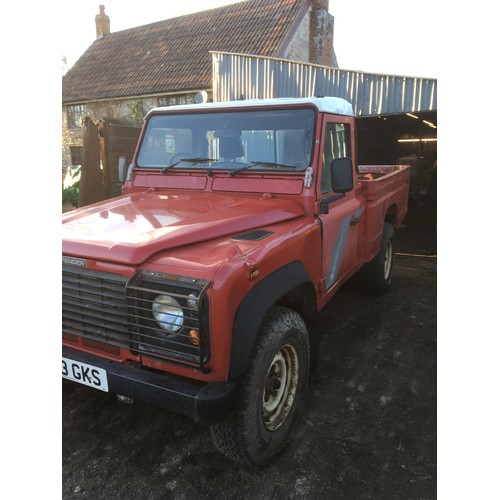 Land Rover Defender TD5 110. Showing 192,513 miles. MOT until 11/01/25 ...