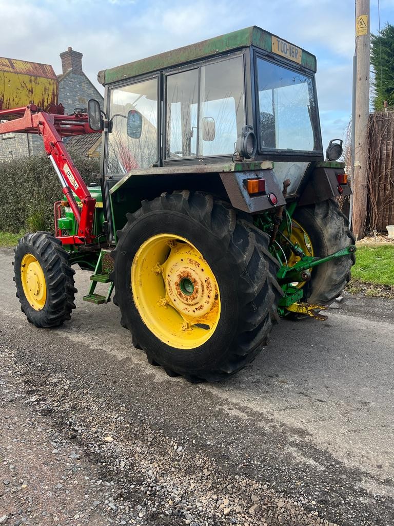 John Deere 2130 tractor, 1977. Runs and drives, showing 6421 hours. C/w ...