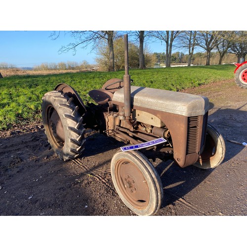 Ferguson TED 20 tractor, aluminium top, 1952. No logbook