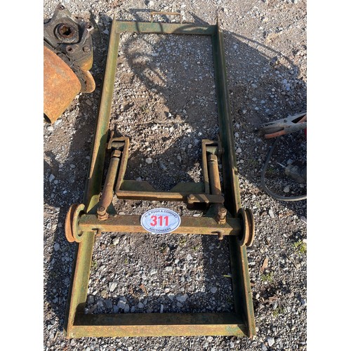 Tractor splitting trolley