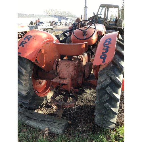 Nuffield Universal M4 tractor fitted with a Perkins 6305 engine. Runs ...