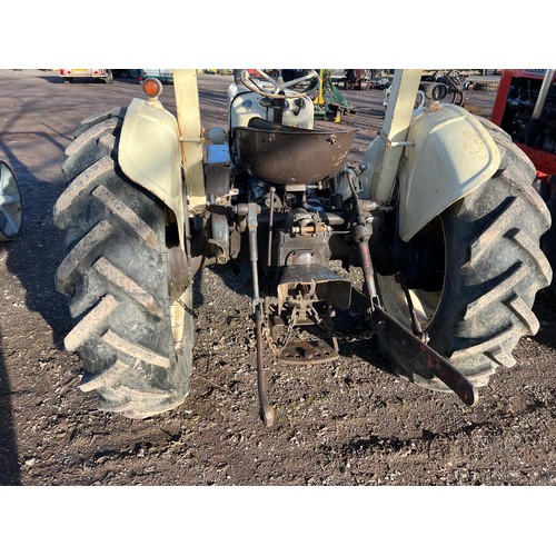 David Brown 780 tractor. Recently refurbished. Runs and drives. Vendor ...