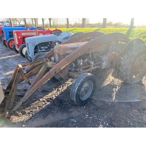 Ferguson TE 20 tractor with banana loader. Non runner, in need of ...