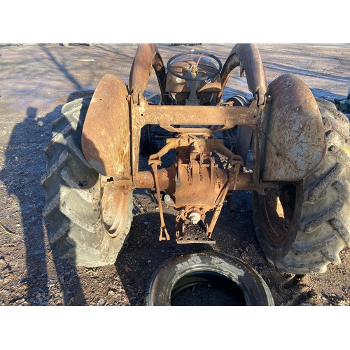 Ferguson TE 20 tractor with banana loader. Non runner, in need of ...