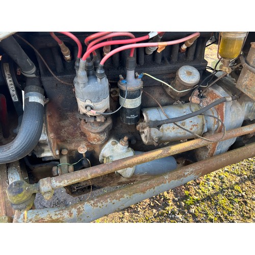 Ferguson T20 tractor. In need of restoration. No documents. Key in office