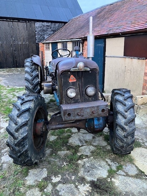 Roadless Fordson Super Major. 1961. Working order, recent half shafts ...