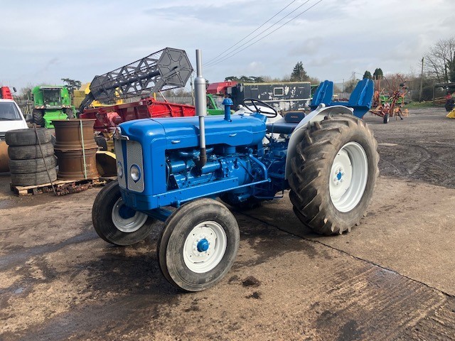Fordson blue/grey Super Major tractor. C/w Boughton winch. Reg. XFX 545B