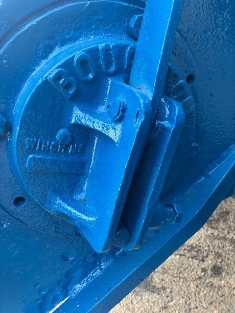 Fordson blue/grey Super Major tractor. C/w Boughton winch. Reg. XFX 545B