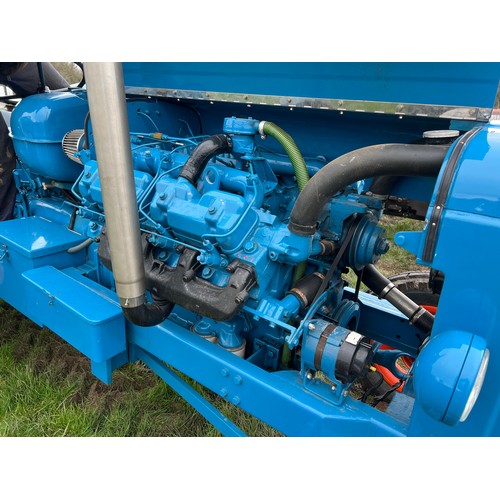 Fordson Major tractor. Runs and drives V8 Perkins engine. V5. Reg SFE 993
