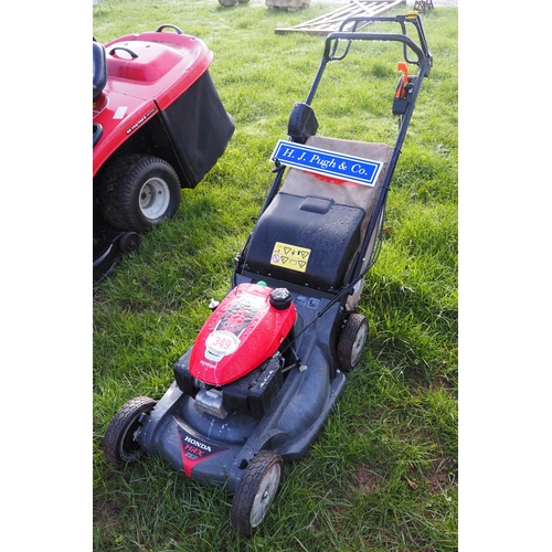 Easy Live Auction | Live & Timed Bidding in Online Auctions