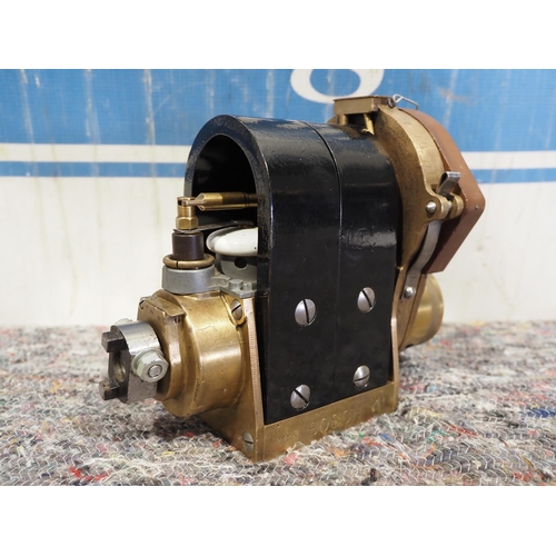 Bosch DU4 Clockwise rotation magneto with spark. Reconditioned