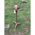 Hand operated sheep shearer