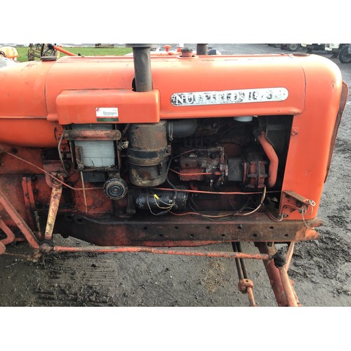 Nuffield 10/60 Tractor. Runs and drives. S/n 4652. Reg. GVO 778D. V5 in ...