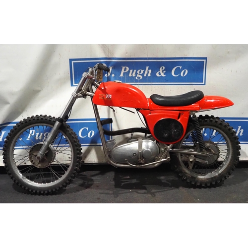 Rickman Metisse rolling chassis. Believed to be ex Bryan Curtis who ...