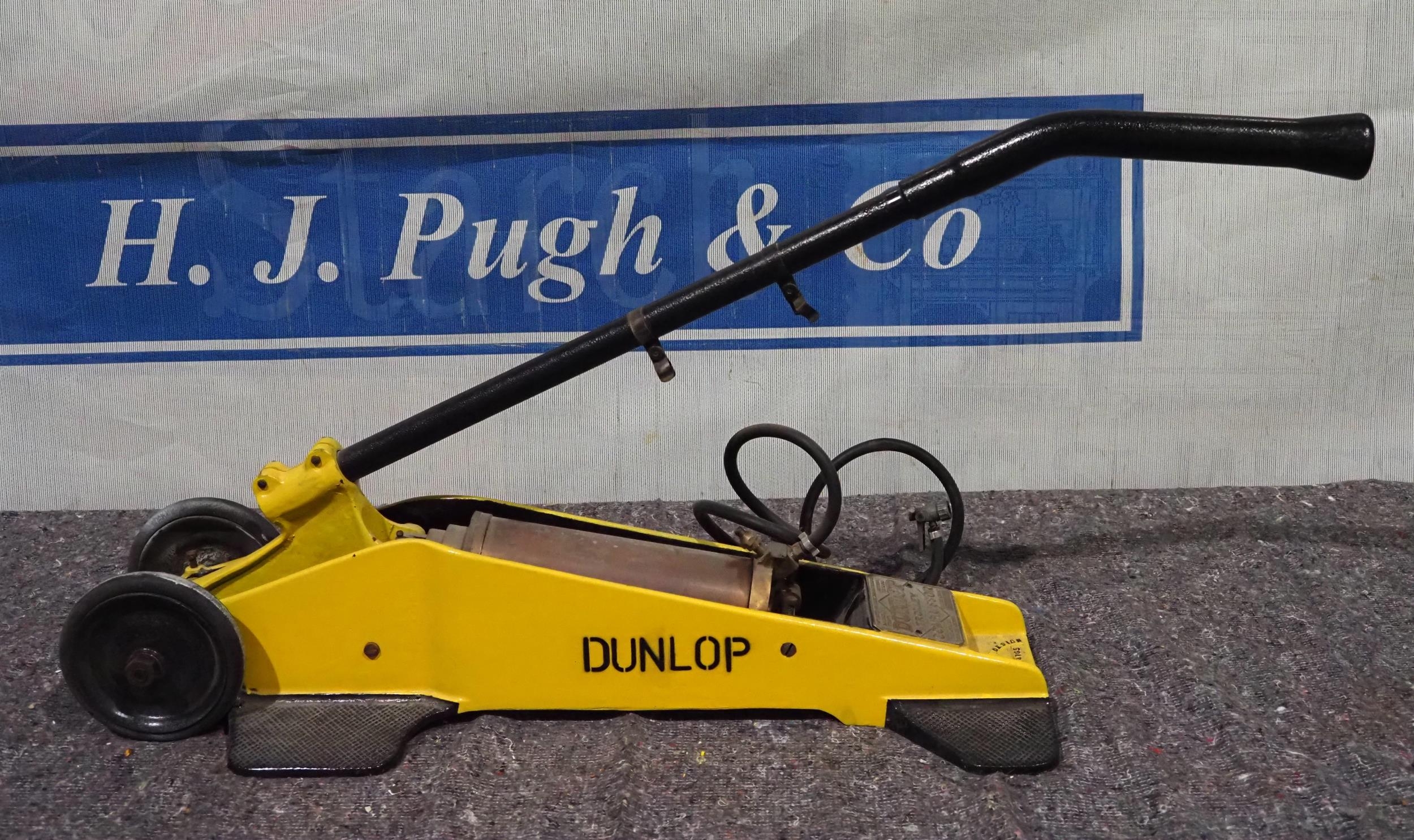 Dunlop trolley compressor