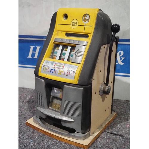 Mills 1 armed bandit fruit machine