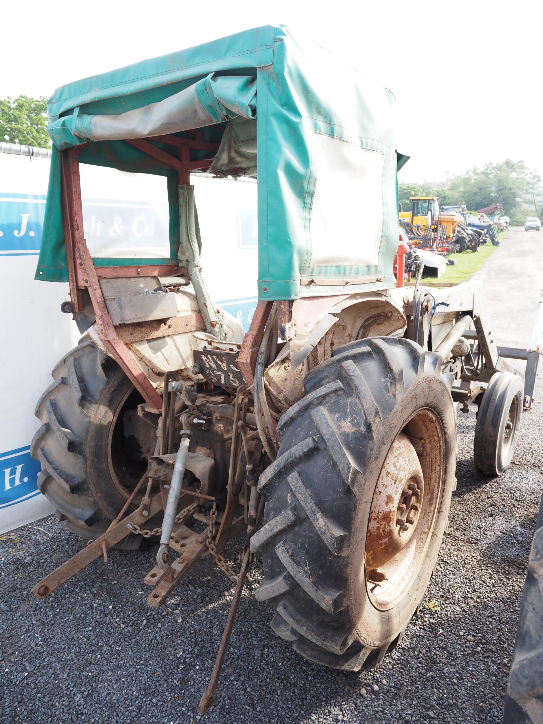 David Brown 780 Selectamatic tractor. Fitted with 12 speed gearbox ...
