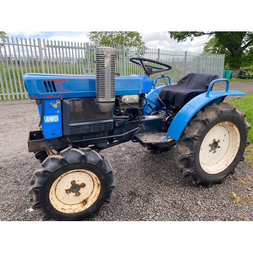 Iseki 2160 4WD compact tractor. Runs and drives. Recent front tyres and ...