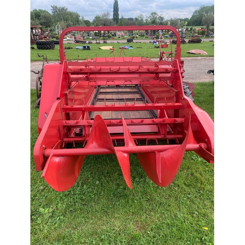 David Brown muck spreader, restored