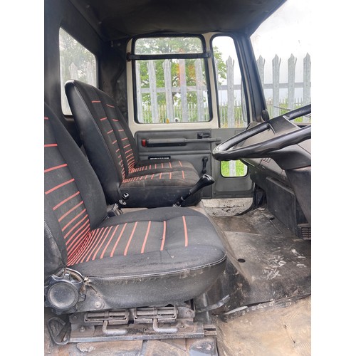 Ford Cargo lorry 0813. MOT until Jan 2025. V5 and keys in office