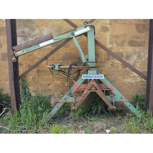 Richford 3 point linkage crane