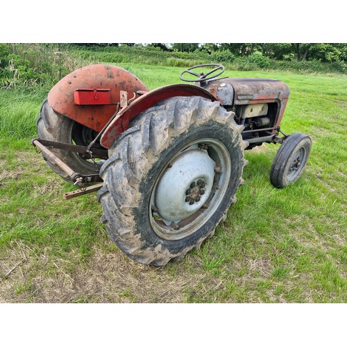 Ferguson FE35 TVO tractor. 1957. Original condition, grey/gold. Runs ...