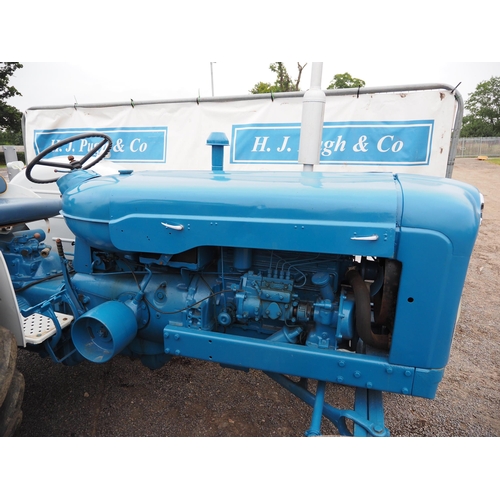 Fordson blue/grey Super Major tractor. Runs and drives. C/w Boughton ...