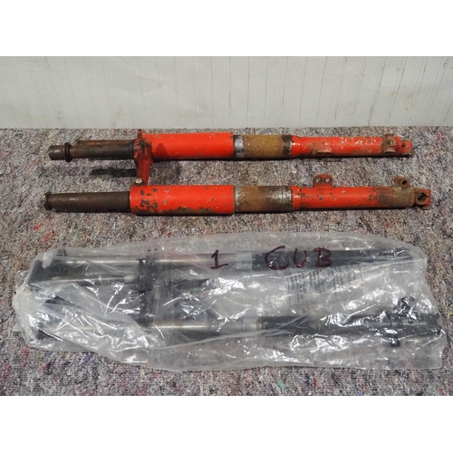 Triumph Tiger Cub and BSA forks