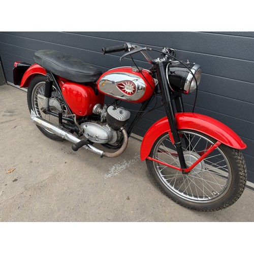 BSA Bantam D7 motorcycle. 1961. 175cc Frame No. D7-22188 Engine No ...