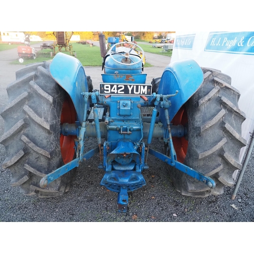 Fordson Major 4WD tractor. 6 Cylinder, runs well, good tyres. High rise ...