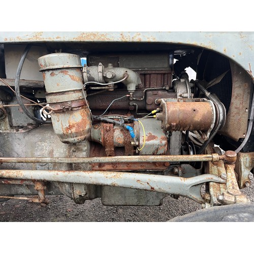 Ferguson T20 tractor. Starts and runs, reconditioned p3 engine
