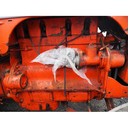 Case DEX tractor. 1943.