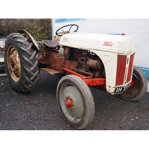 Ford 8N tractor. Rare 4 speed model, very original, for restoration ...