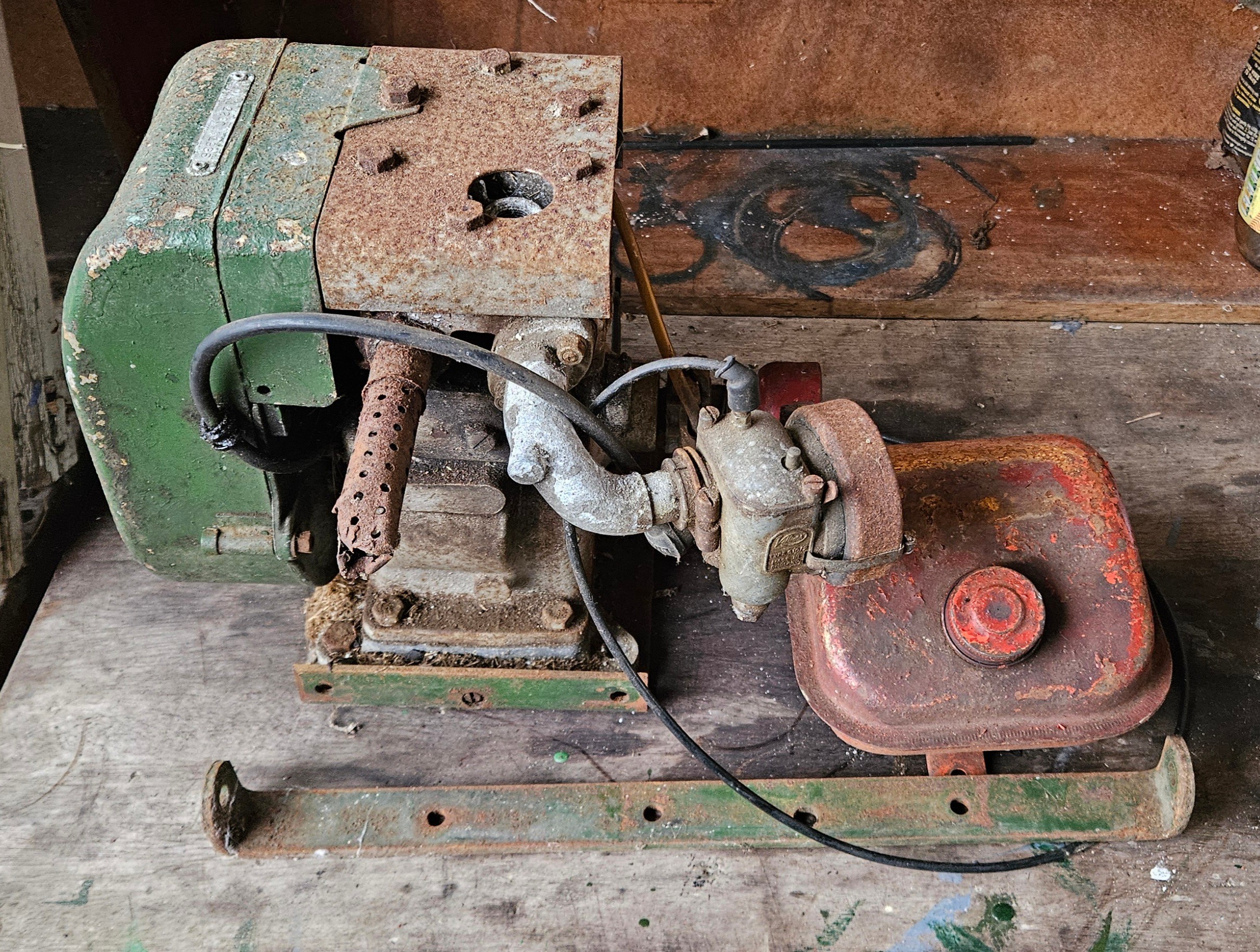 Villiers 4 stroke engine from ATCO mower