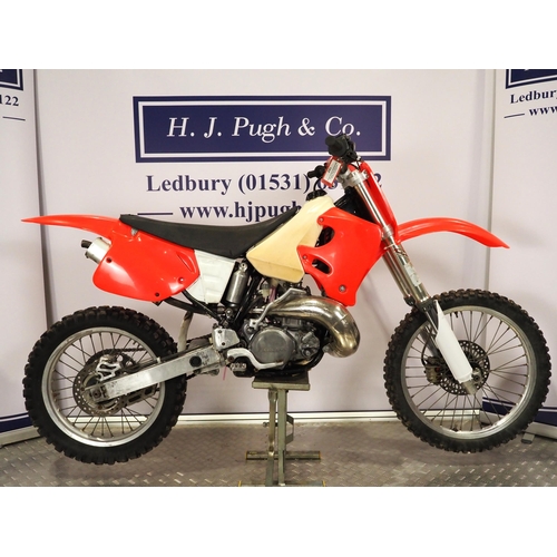 Honda CR250 motocross bike. 1994 Frame No. JH2ME0307RM600123 Engine No ...