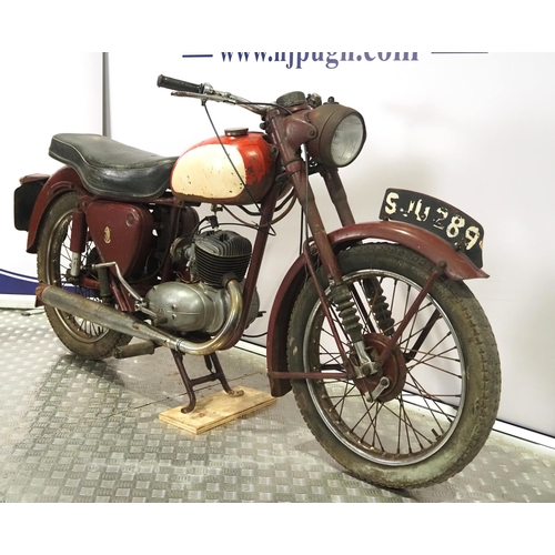 BSA Bantam D5 motorcycle. 1958. 175cc Frame No. FD57548 Engine No ...