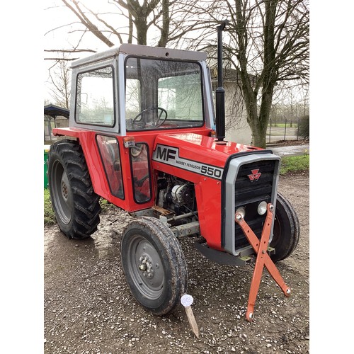Massey Ferguson 550 tractor. 1980. Runs and drives, c/w pick up hitch ...