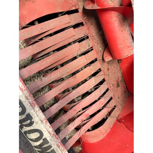 David Brown Albion side exit baler. Not badged. No pto. Fixed with ...
