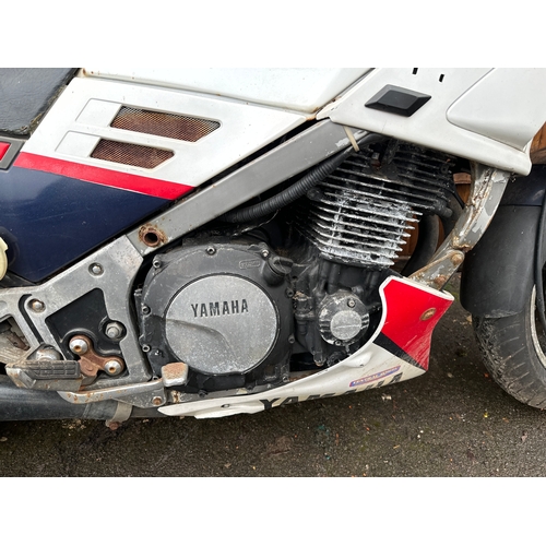 Yamaha FJ1100 motorcycle project. Been dry stored for many years. Reg ...