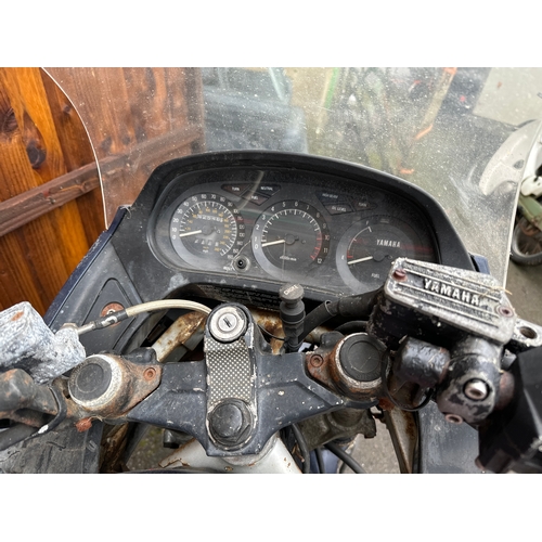 Yamaha FJ1100 motorcycle project. Been dry stored for many years. Reg ...