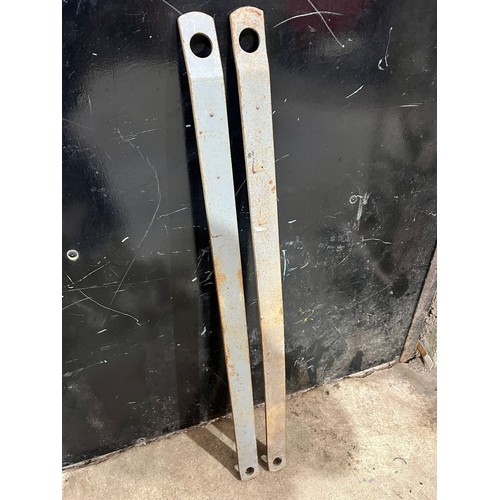 Massey Ferguson T-bar stays