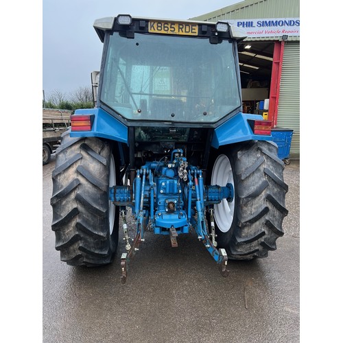 Ford 8240 SLE tractor. 1992. Starts, runs and drives. 5860 hours ...