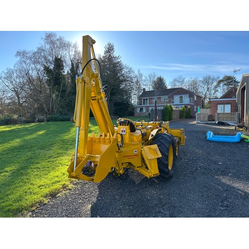International Wain-Roy digger. Runs and drives, in excellent working ...